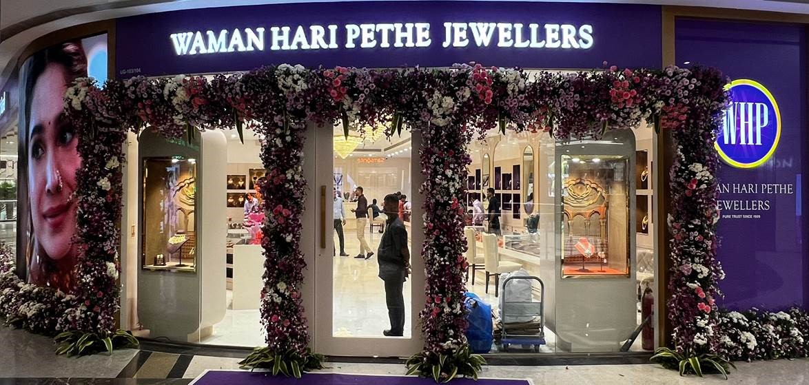 Waman Hari Pethe Jewelers | Phoenix Marketcity Mumbai
